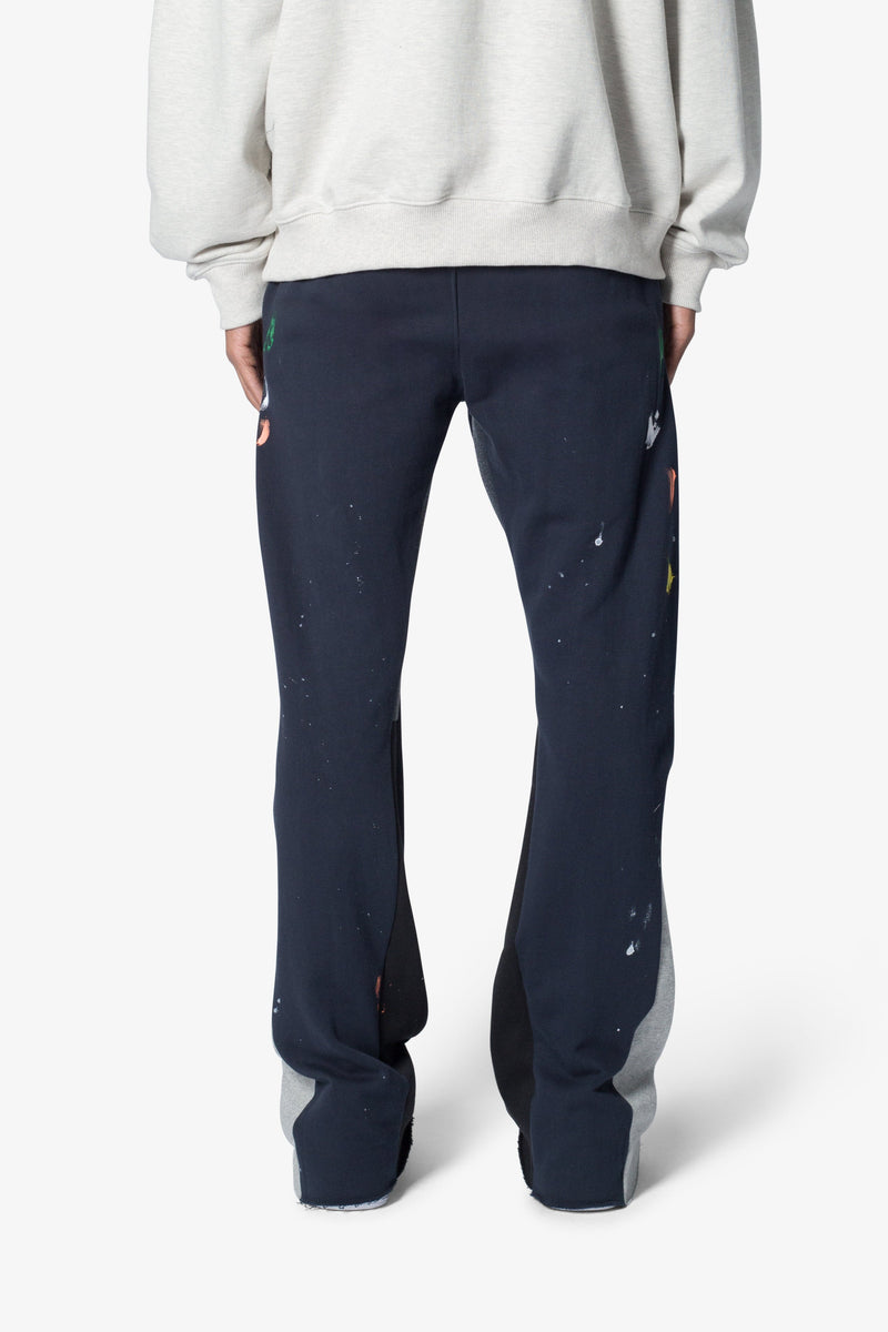 Contrast Bootcut Sweatpants - Navy | mnml | shop now