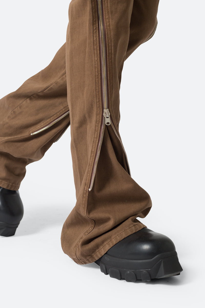 D519 Zipper Flare Denim - Brown | mnml | shop now