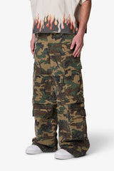 Distressed Rave Cargo Pants - Camo | mnml