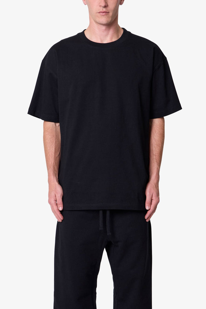 Heavy Basic Tee - Black | mnml | shop now