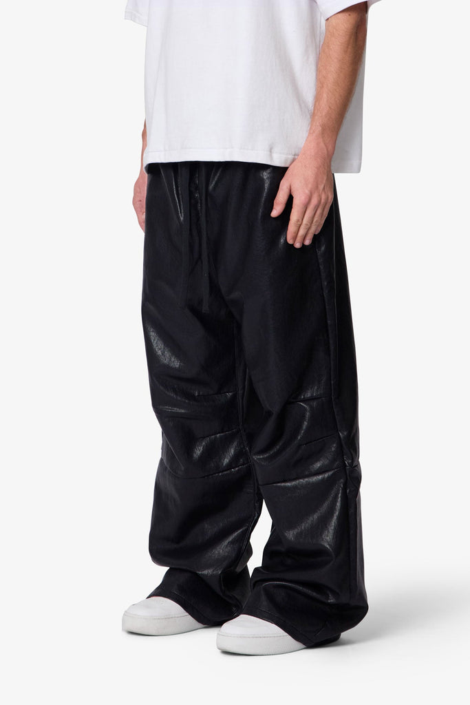 Leather Ultra Baggy Sweatpants - Black | mnml | shop now