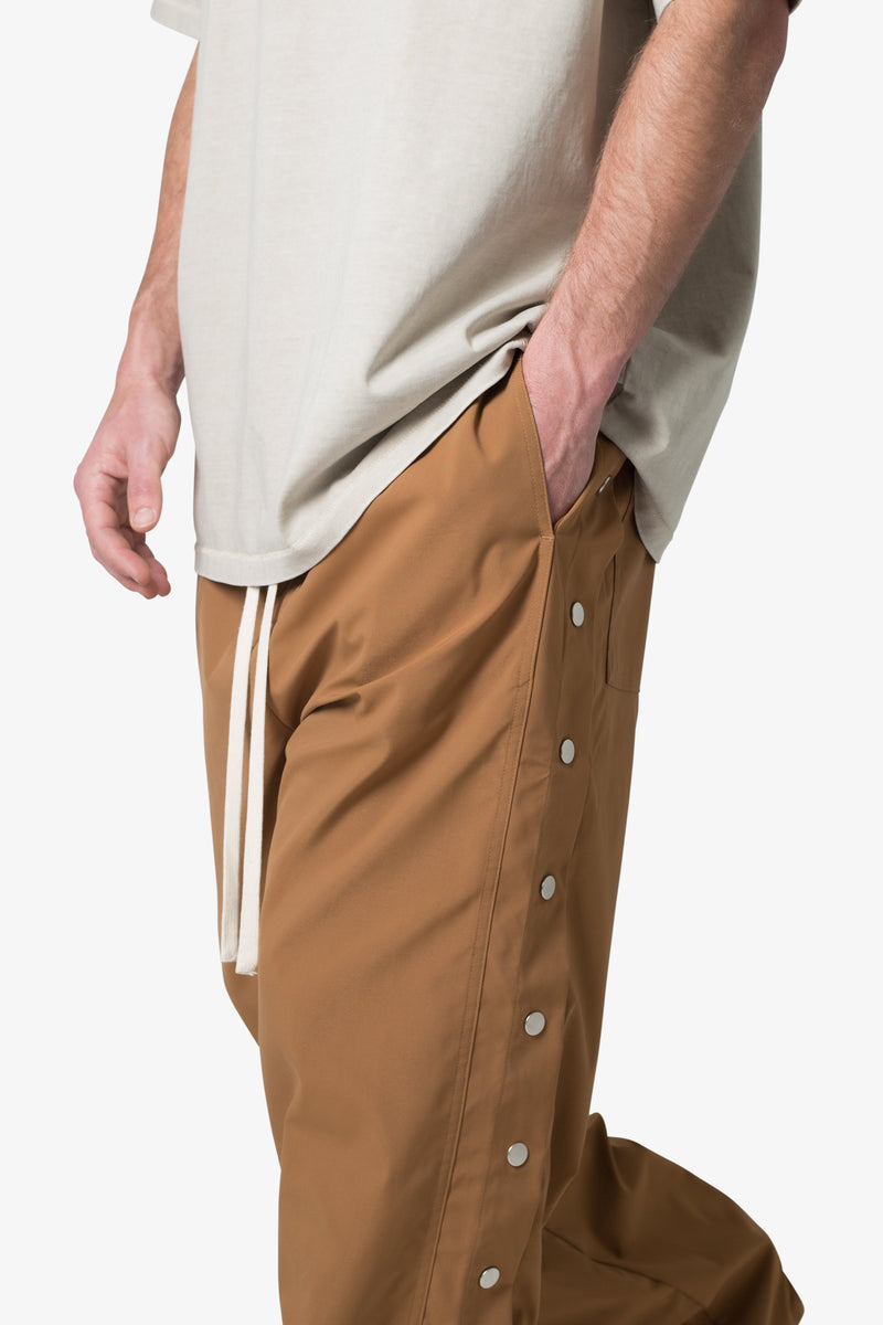 Side Snap Nylon Pants - Brown | mnml | shop now