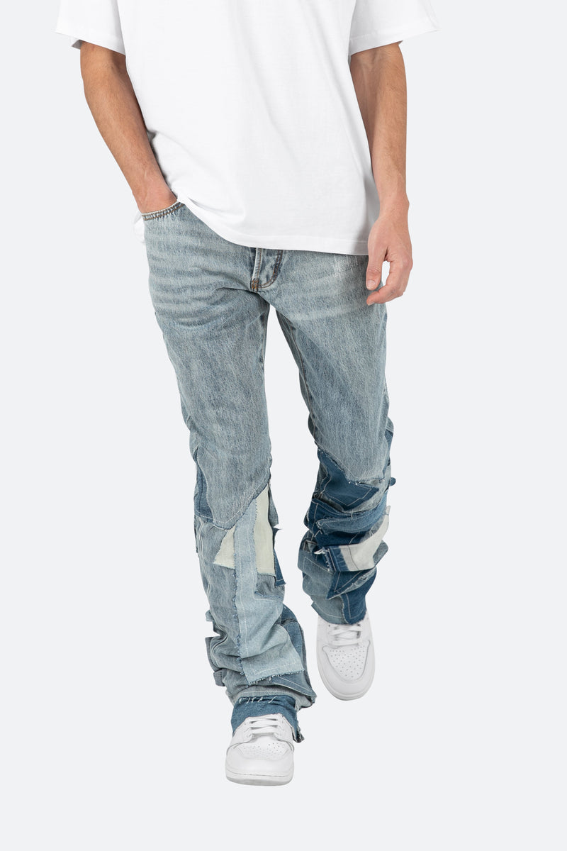 B424 Patch Flare Denim - Blue | mnml | shop now